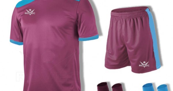 Soccer Kits on Sale including Puma Kits, Nike Kits, Team Kits, Custom ...